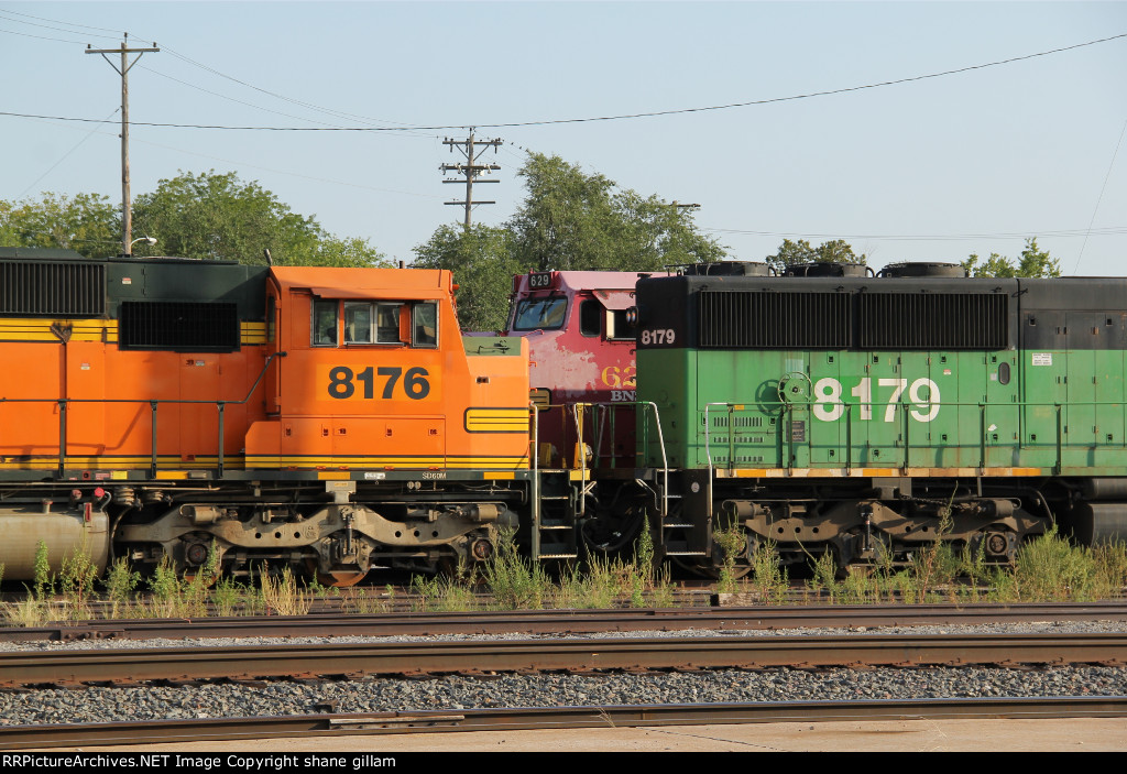 BNSF 8176